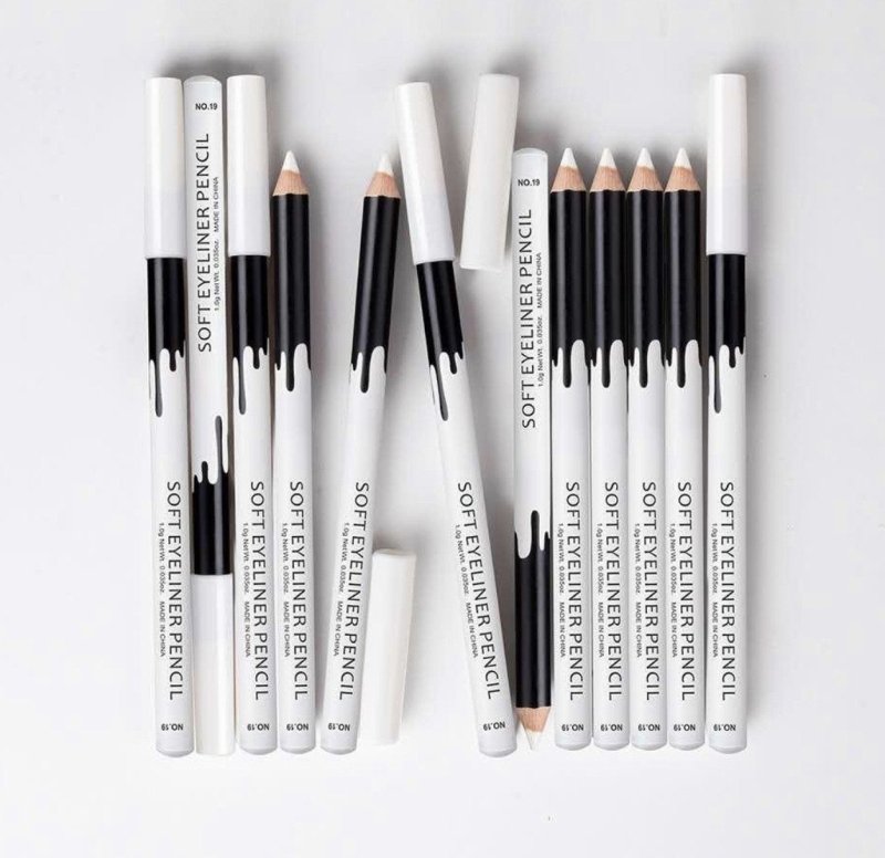 White Waterproof Outline Pencil | HYVE Beauty